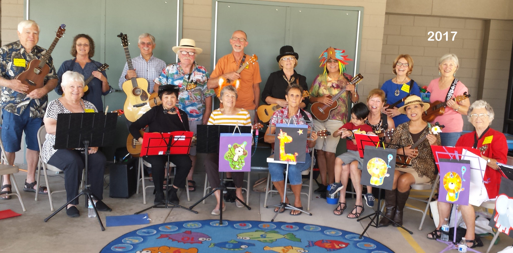 Photos – Sunshine Strummers